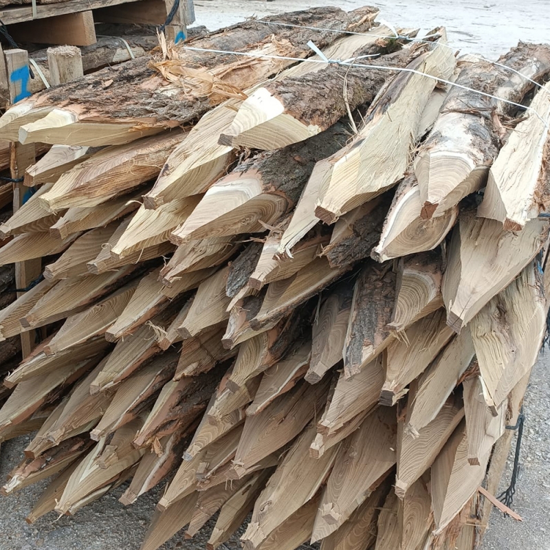 Piquet Acacia fendu - Evolution Bois